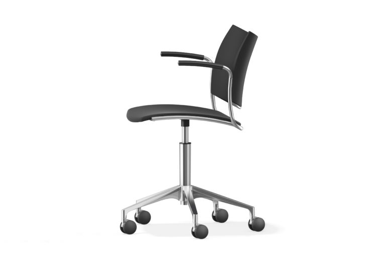 Cello | comfortable chair with swivel base and castors from Casala